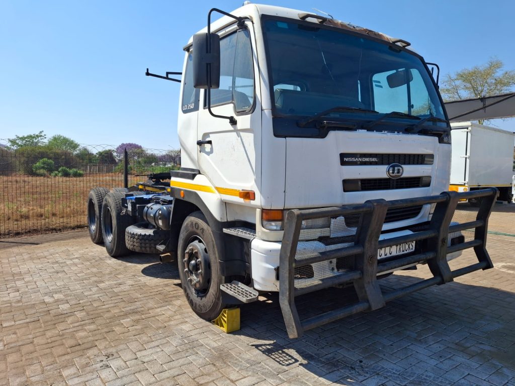 CLC Showroom | CLC Trucks