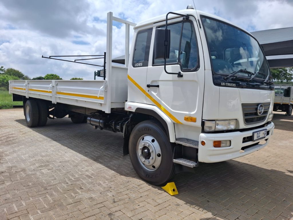 CLC Showroom | CLC Trucks